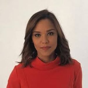 Dareen Abughaida Bio, Age, Husband, Al Jazeera, Salary, CNBC,